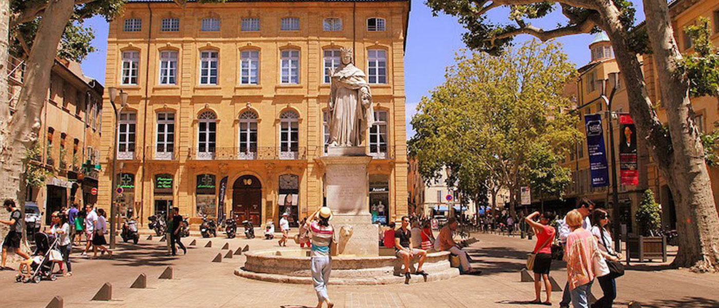 Aix-en-Provence : L'école à la maison comme en classe | Édifice
